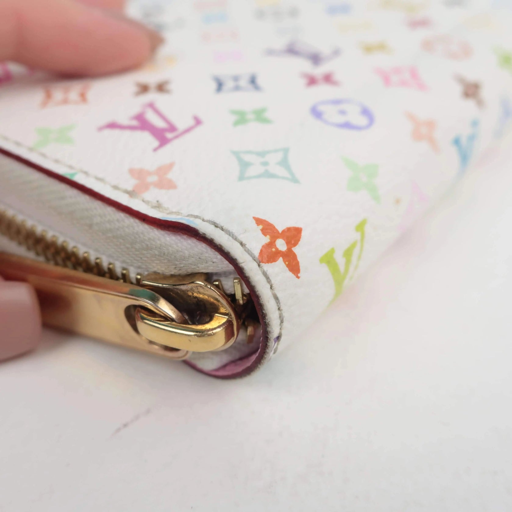 Louis Vuitton Multicolore White Zippy Wallet – Bagaholic